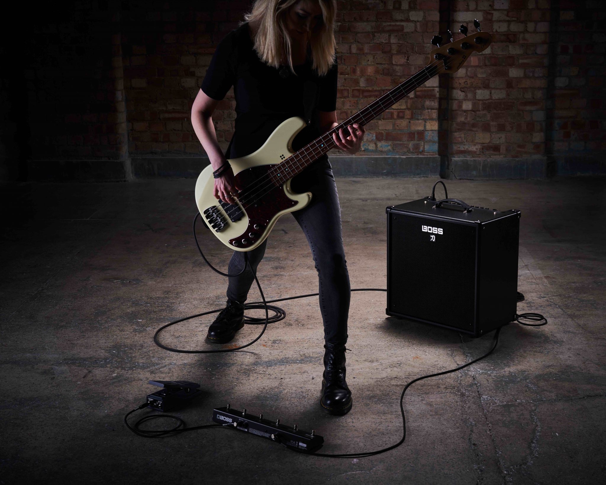 A Beginner's Guide to Bass Amps: Fundamental Sounds - BOSS Articles