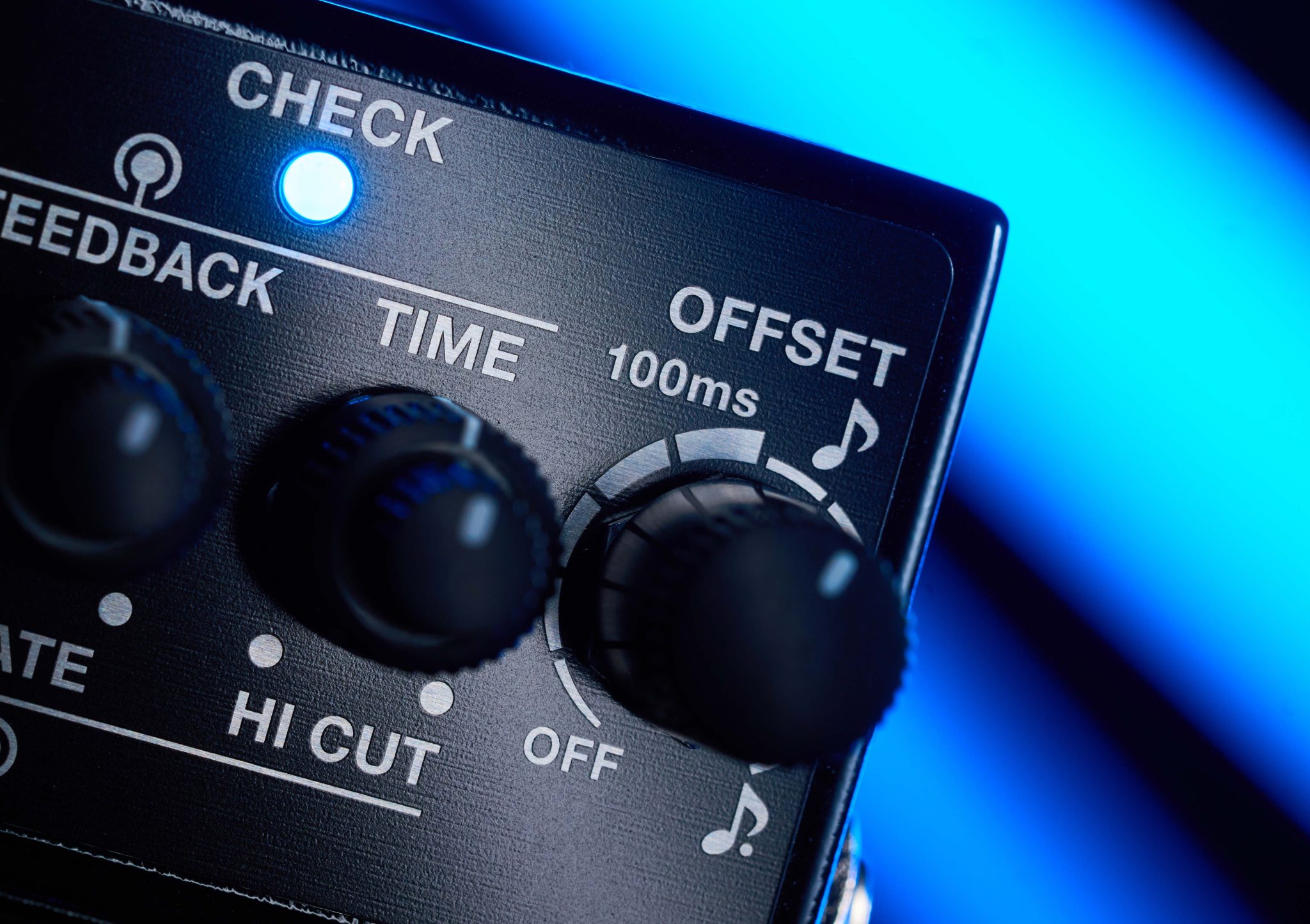 The BOSS SDE-3 Dual Digital Delay Masterclass - BOSS Articles