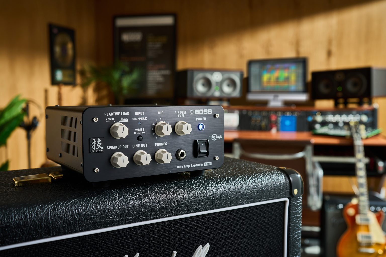What is the WAZA Tube Amp Expander? - BOSS Articles