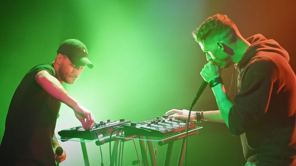 The Complete Guide to Tabletop Loopers and Loop Pedals for Beatboxers ...