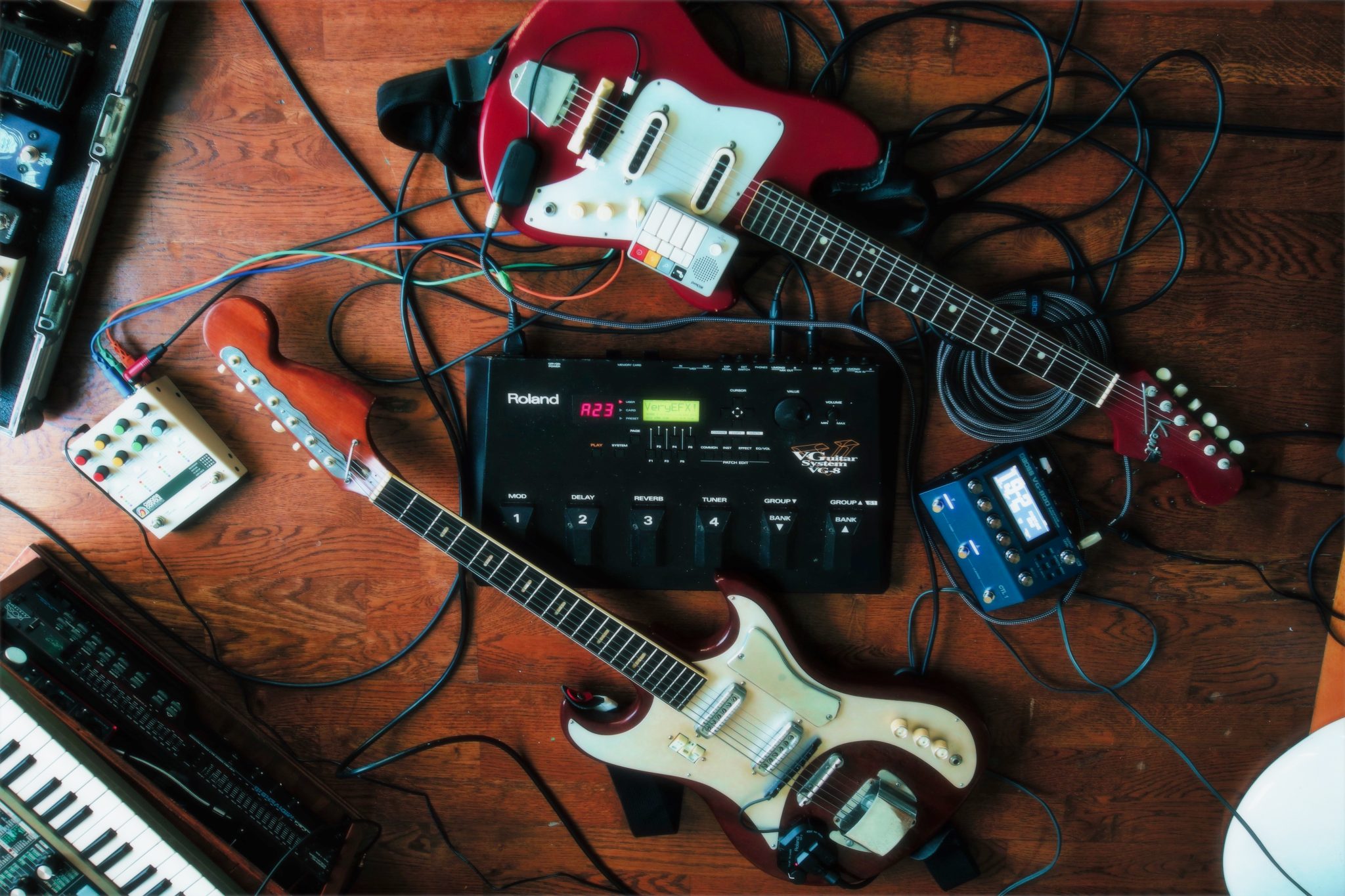 Reverberations: Toast and the VG-800 V-Guitar Processor - BOSS Articles